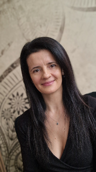 Lenka Kvasničková - BT salon | Permanentní make-up | Pudrové obočí | Prostějov